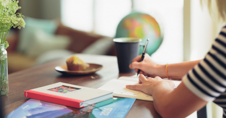 What is a Title Page? How Can I Make One? | Elite Authors